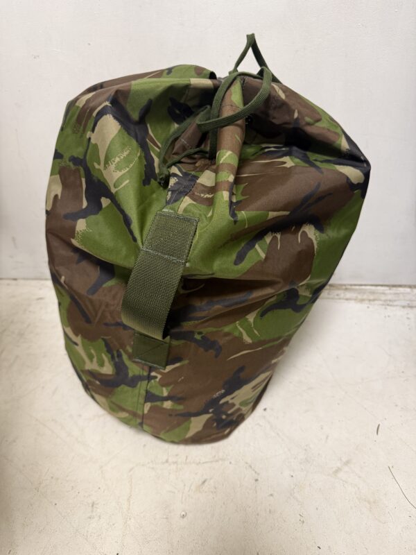 British army surplus DPM camouflage waterproof lined carry bag 30L ...