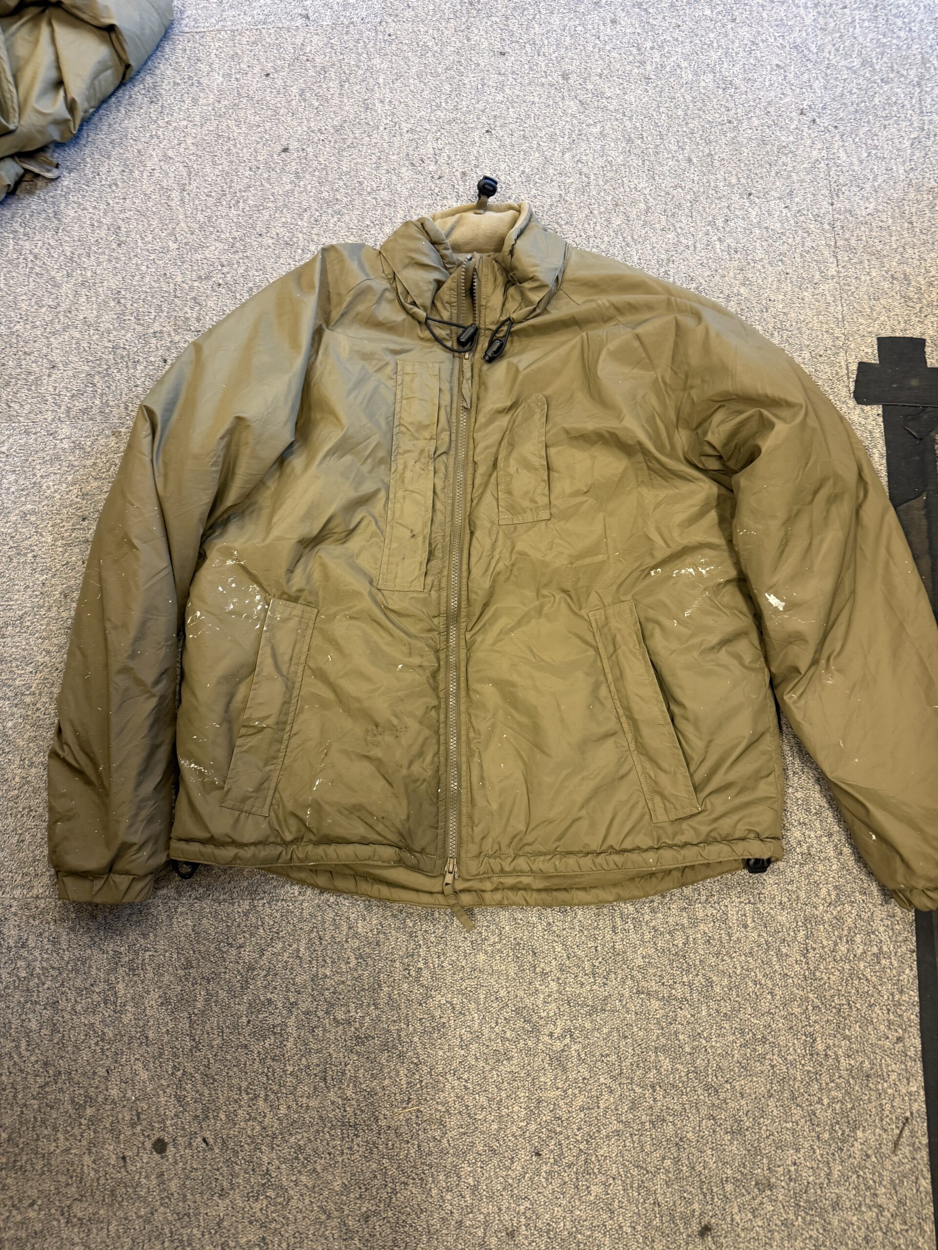 British army surplus Buffalo jacket size MEDIUM g2 - Surplus & Lost